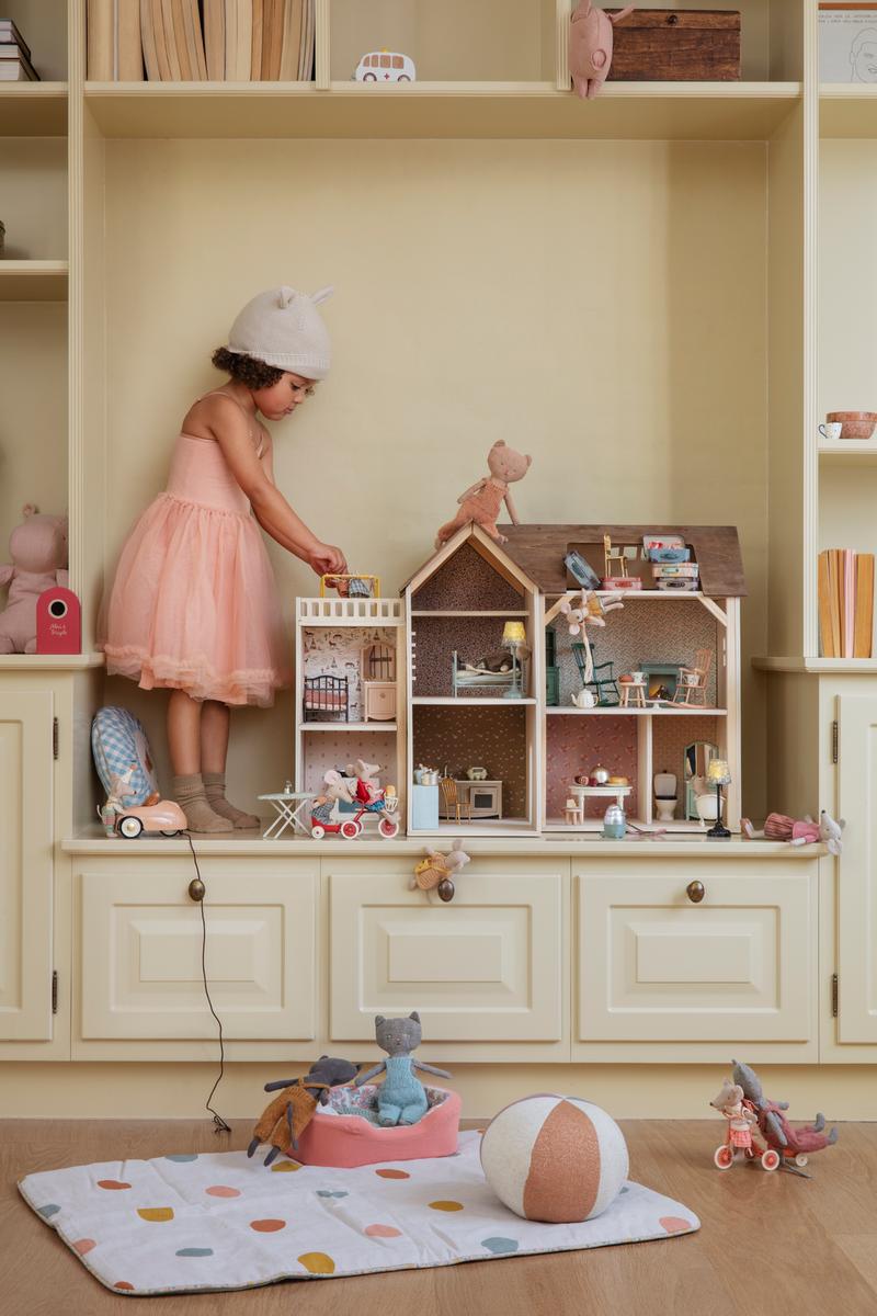 The Magic of Maileg – The Curious Bear Toy & Book Shop